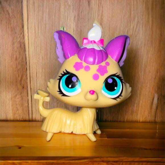 Littlest Pet Shop | Accessories | Littlest Pet Shop 30 Cream Purple ...